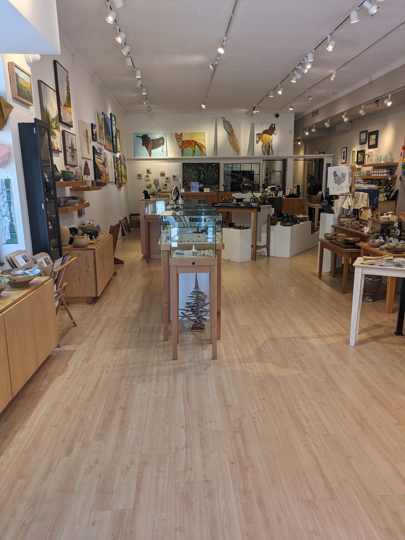 Community Partner Spotlight: Grand Hand Gallery - Mississippi Market Co-op